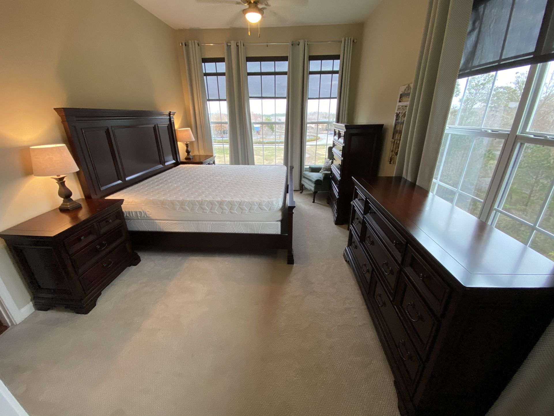 Havertys Turner Master Bedroom Collection for Sale in Alpharetta, GA - OfferUp