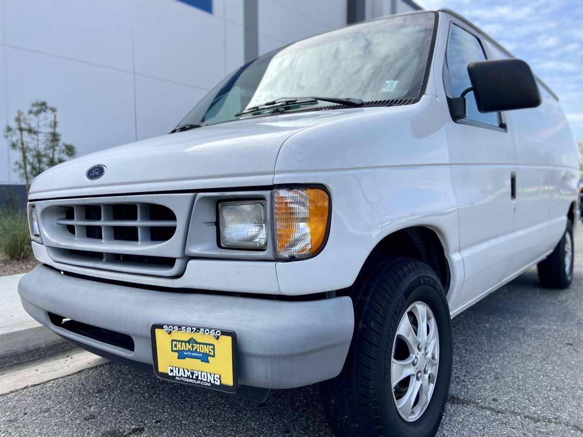 1998 Ford Econoline Cargo Van for Sale in Fontana, CA - OfferUp