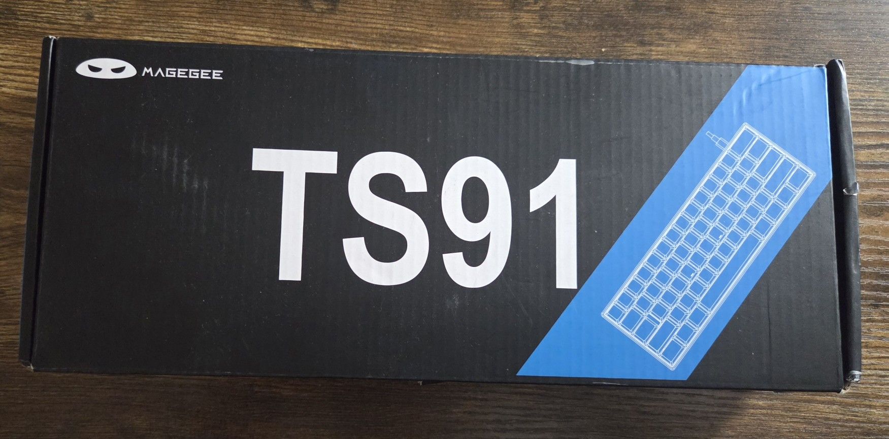 MAGEGEE TS91 60% WHITE GAMING KEYBOARD for Sale in Phoenix, AZ - OfferUp