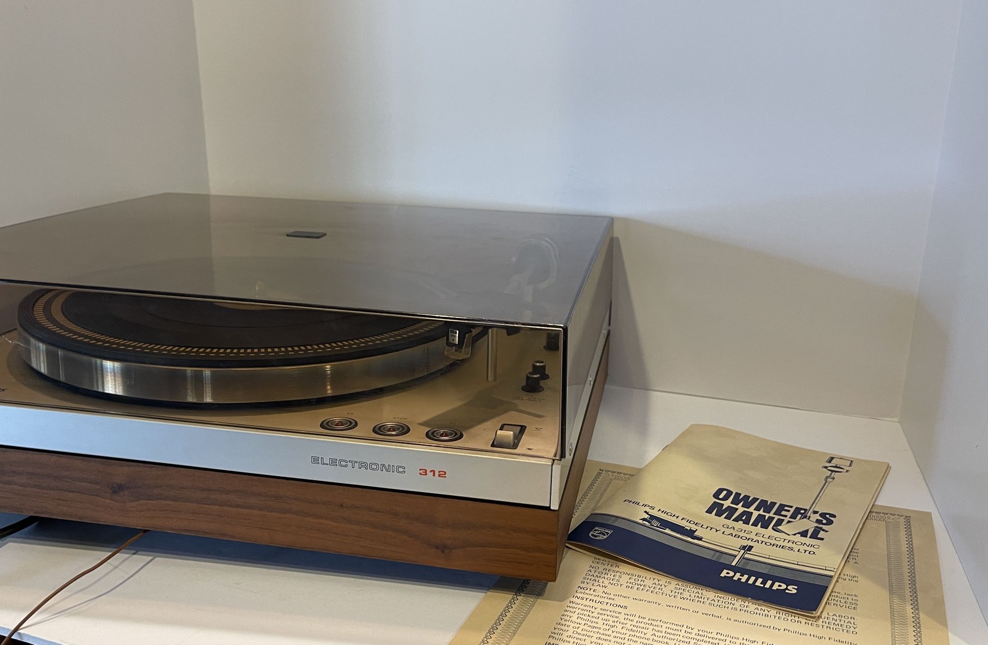 Vintage 1979 Philips GA-312 Turntable (Original Box, Manual) for Sale ...
