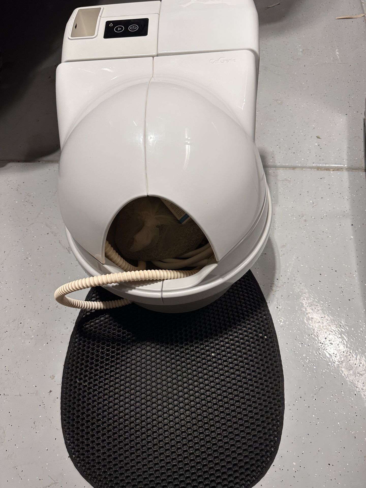 Cat Genie AI - Automatic Litter Box for Sale in Florence, AZ - OfferUp