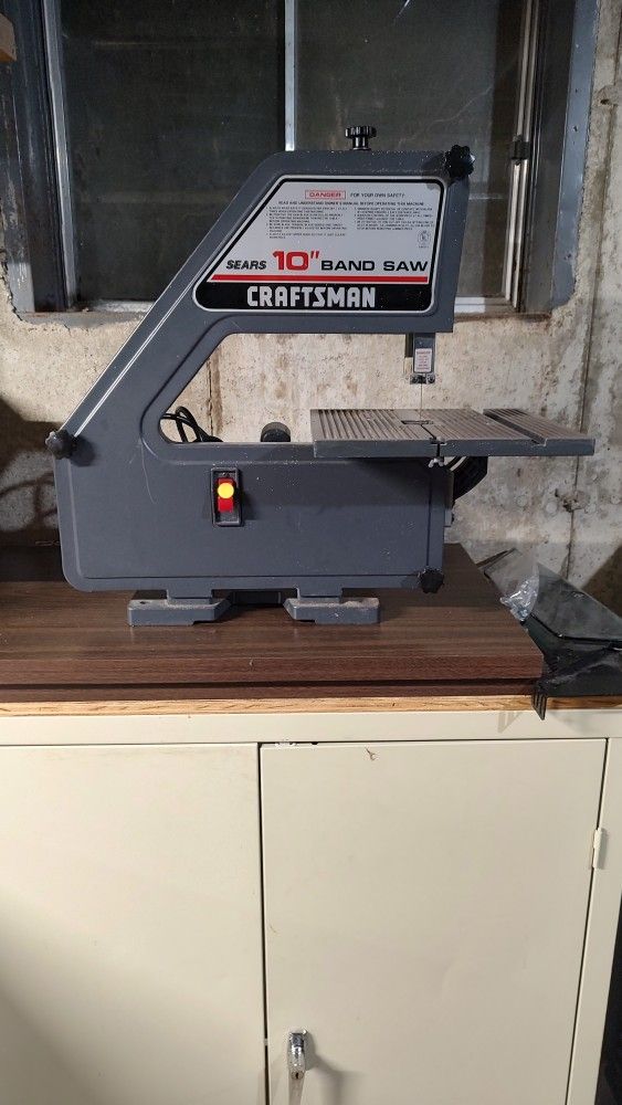 Craftsman Bandsaw for Sale in Harvard, IL - OfferUp