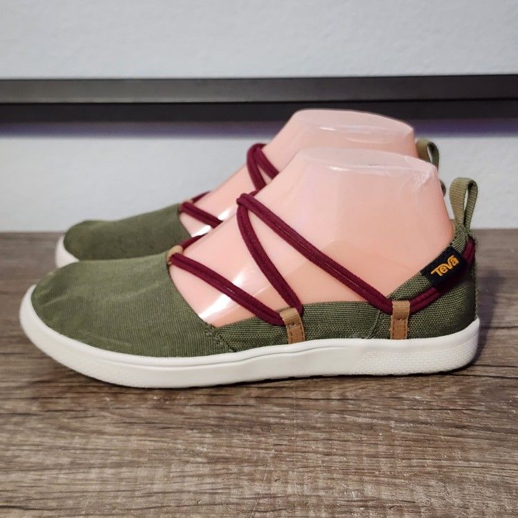 Teva Voya Infinity Mary Jane Women's Shoes Size 6 for Sale in Downey ...