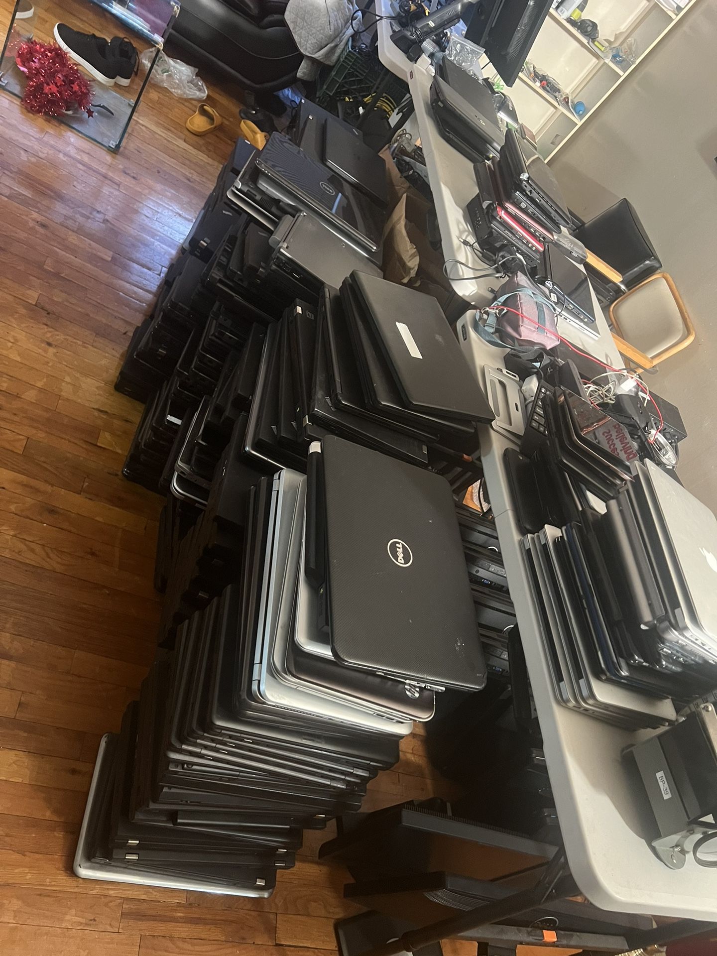 Laptops. Lenovo Thinkpads T510. i5. Dells E5054. i5 4th To 5th ...