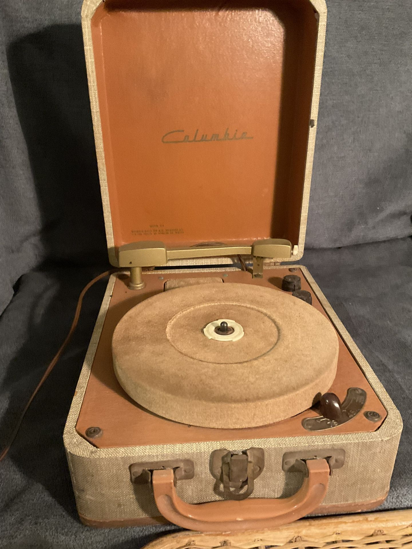 1950s Columbia Record Player Working. 3 Speeds 33 1/2, 45, 78 RPM. for ...