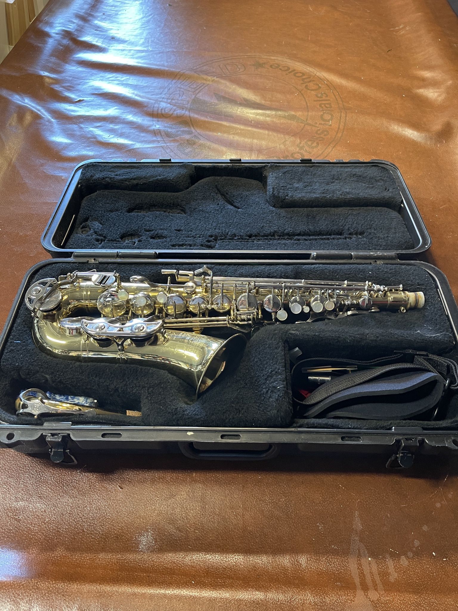 Sax Saxophone Selmer Bundy II for Sale in Pompano Beach, FL - OfferUp