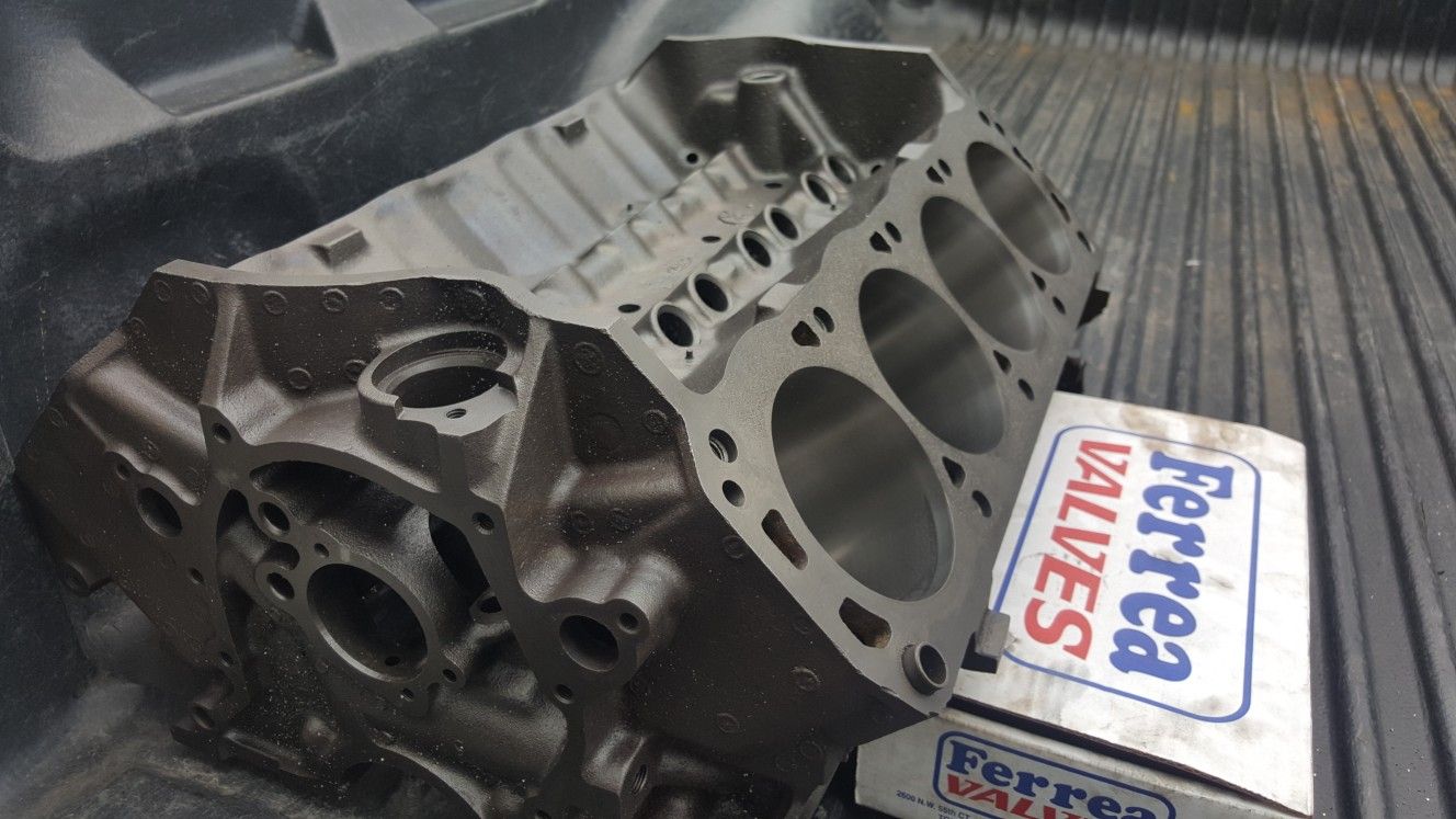 FORD 351W ENGINE BLOCK for Sale in Federal Way, WA - OfferUp