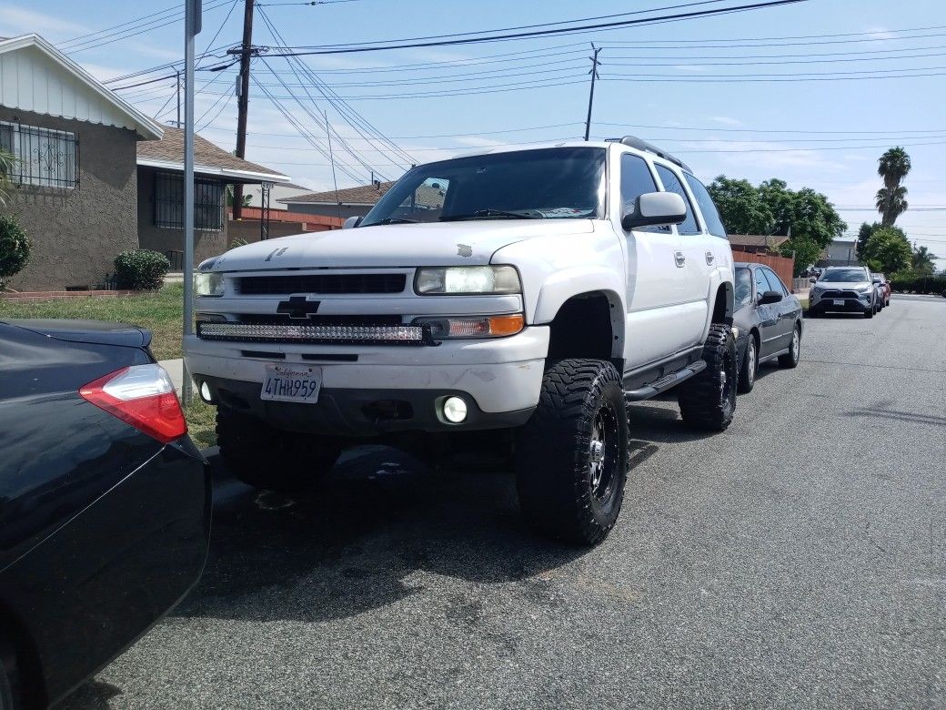 2001 Chevy Tahoe z71 4x4 lifted trade 4x4 Chevrolet off road for Sale ...