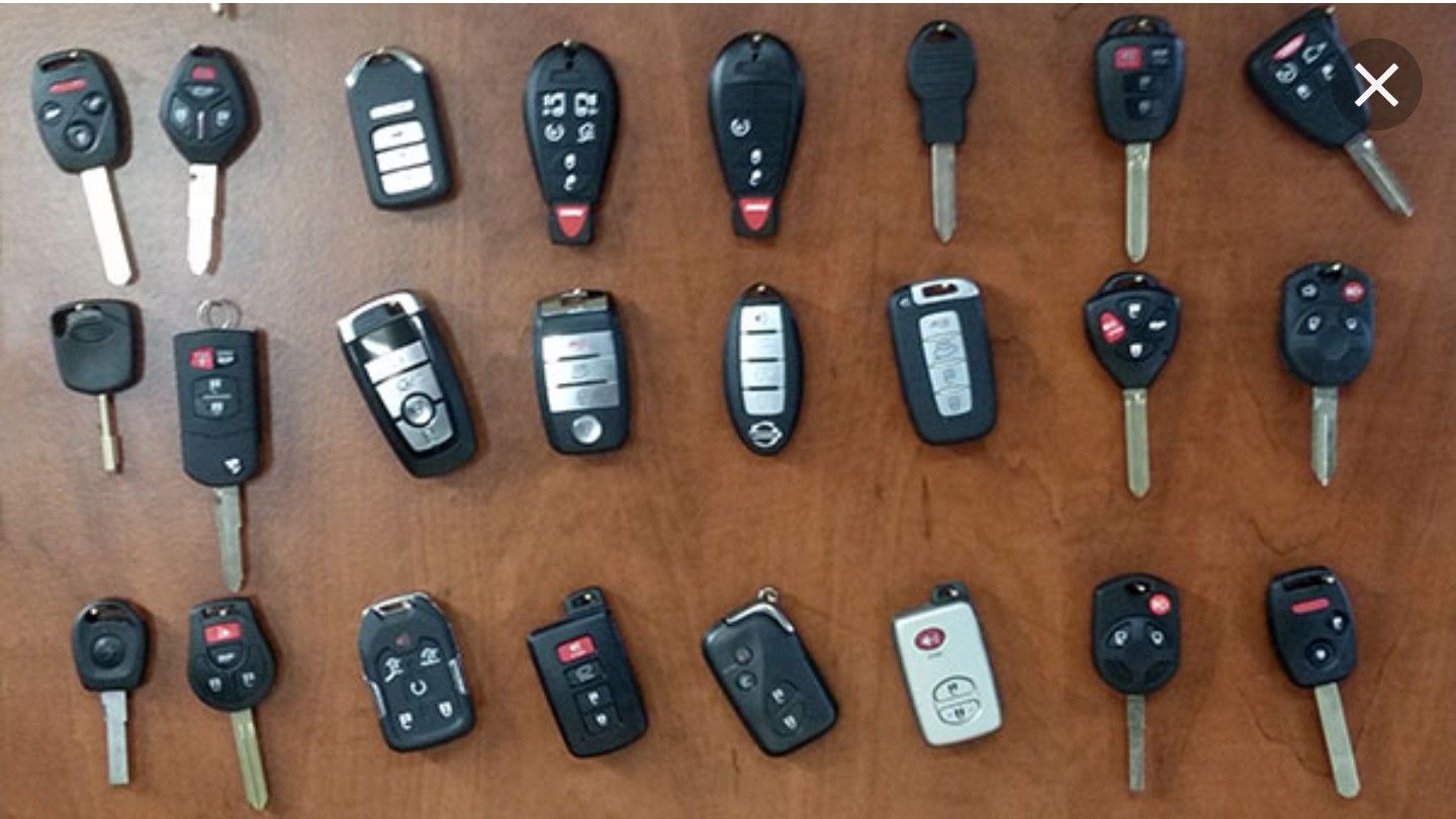 Car keys for sale for Sale in Orlando, FL - OfferUp