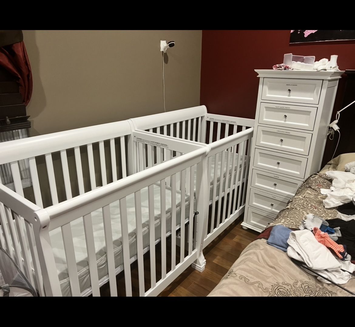 Mini cribs Set Of Two For Twins for Sale in Brooklyn, NY - OfferUp