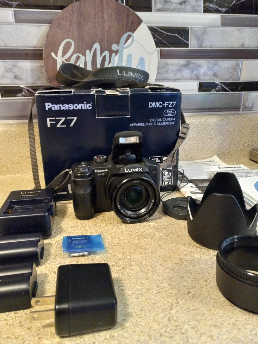 Panasonic Lumix Digital Camera 12x 6MP for Sale in Bellingham, WA - OfferUp