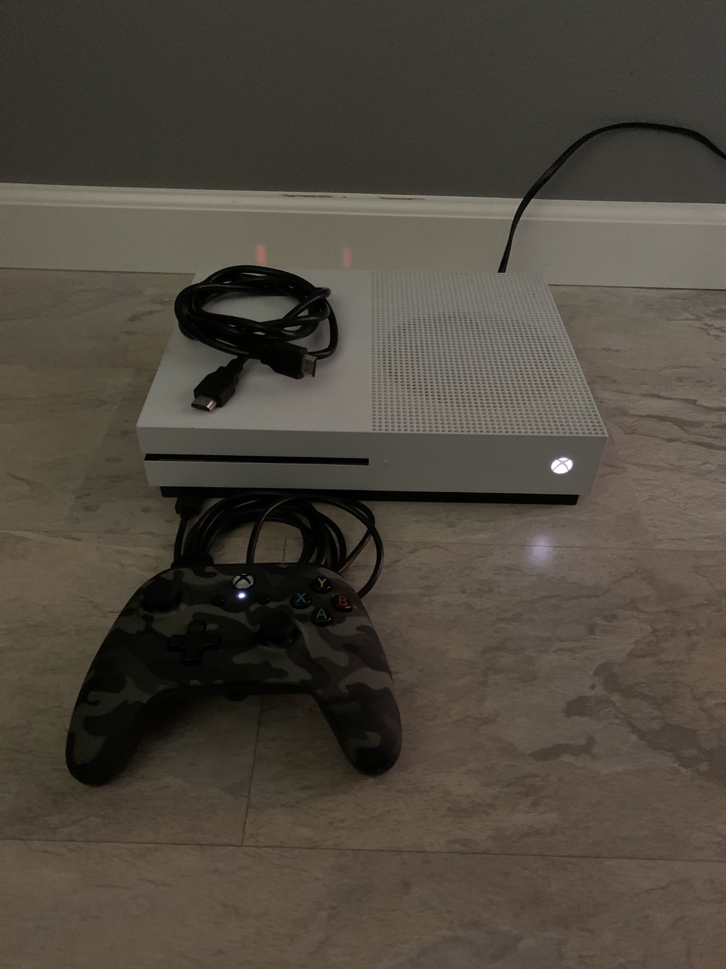 Xbox One S Console & Controller (1TB Storage) for Sale in Bremerton, WA ...