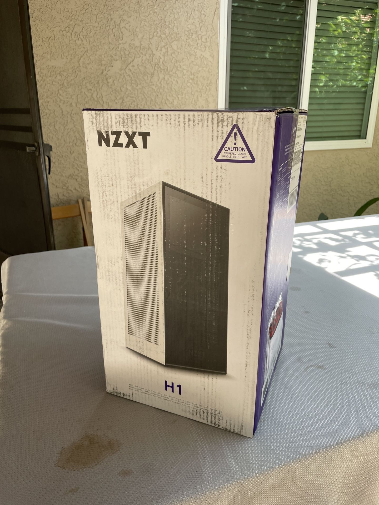 NZXT H1 - Mini ITX case - Black for Sale in Santa Clarita, CA - OfferUp