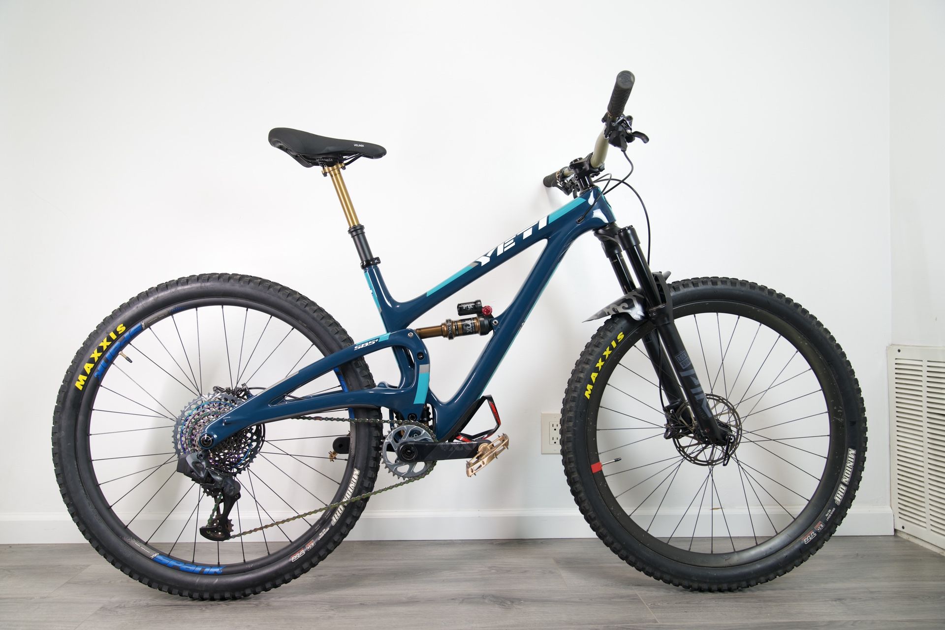 Yeti SB5+ Frame Only for Sale in San Diego, CA - OfferUp