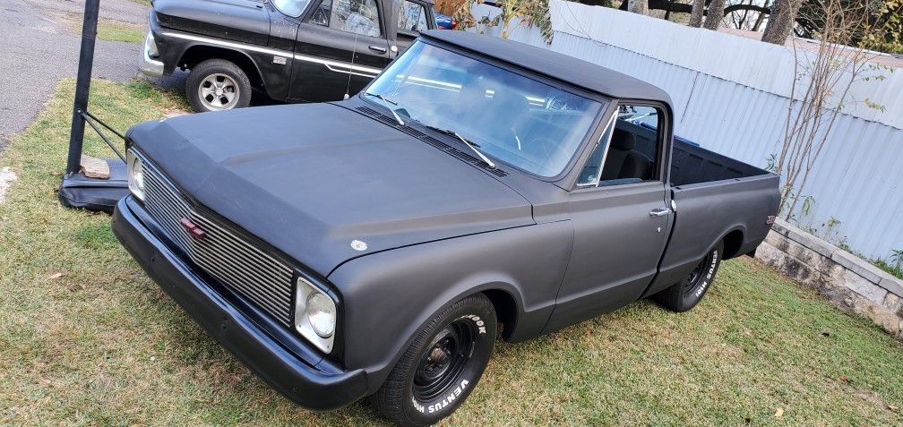 1967 CHEVY SILVERADO C10 SHORT BED for Sale in Houston, TX - OfferUp