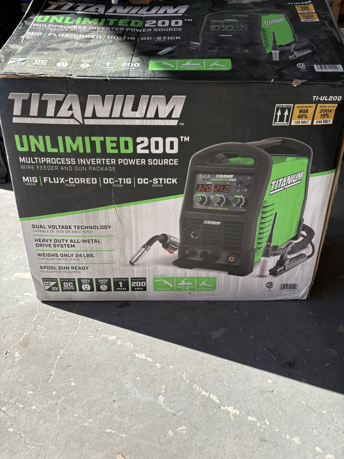 Welder Titanium Unlimited 200 for Sale in Riverside, CA - OfferUp