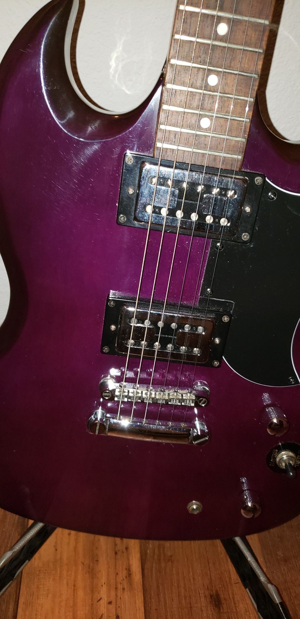 01' epiphone bully sg for Sale in Webster, TX - OfferUp