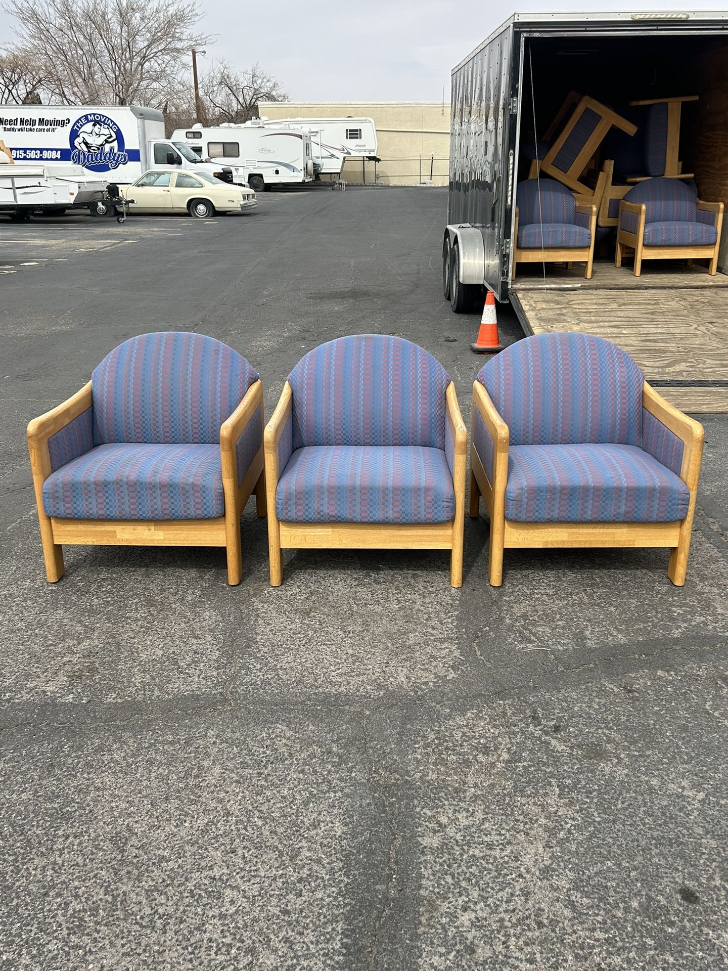 7 Nice Real Wood Office/Lobby Chairs- $25 Each for Sale in El Paso, TX ...