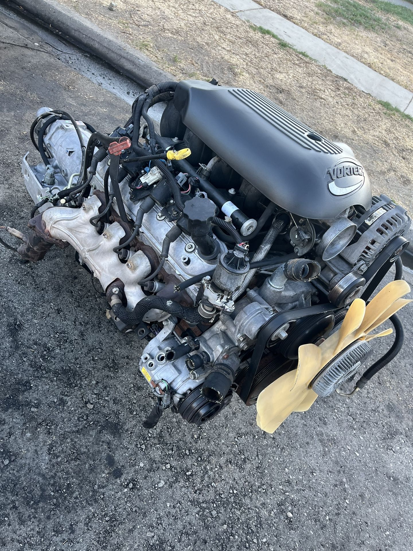 Chevy 5.3/4L60E Combo for Sale in Fontana, CA - OfferUp