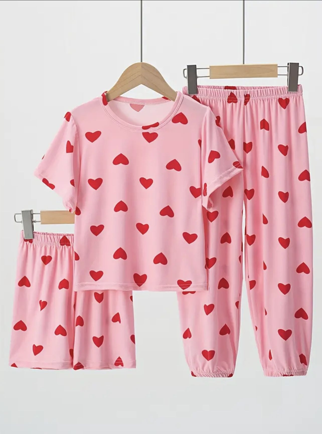 3 Pcs Pink Heart Pajama Set Size M for Sale in Miami, FL - OfferUp
