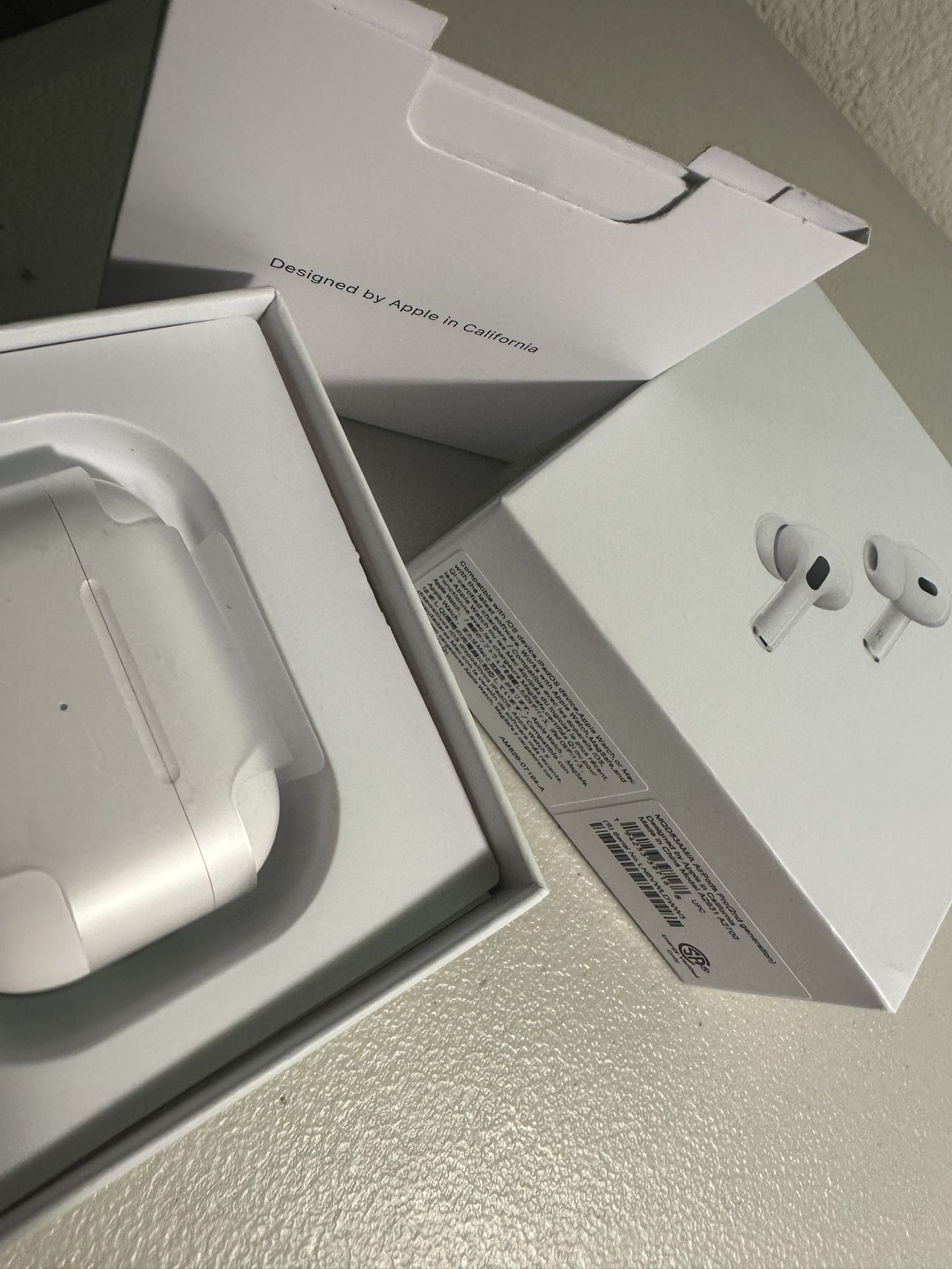Apple AirPod 2nd Gen for Sale in San Gabriel, CA - OfferUp