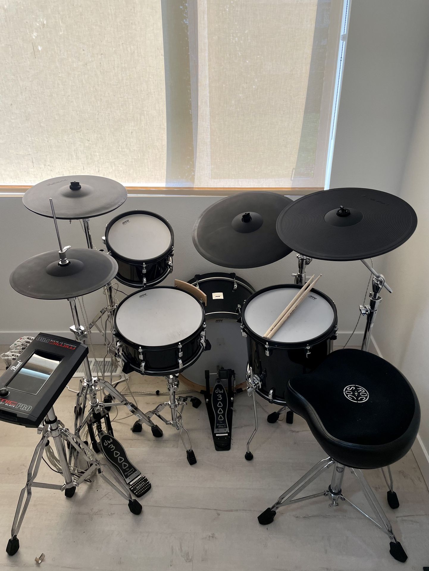 Roland ATV adrums electric drums for Sale in Puyallup, WA - OfferUp