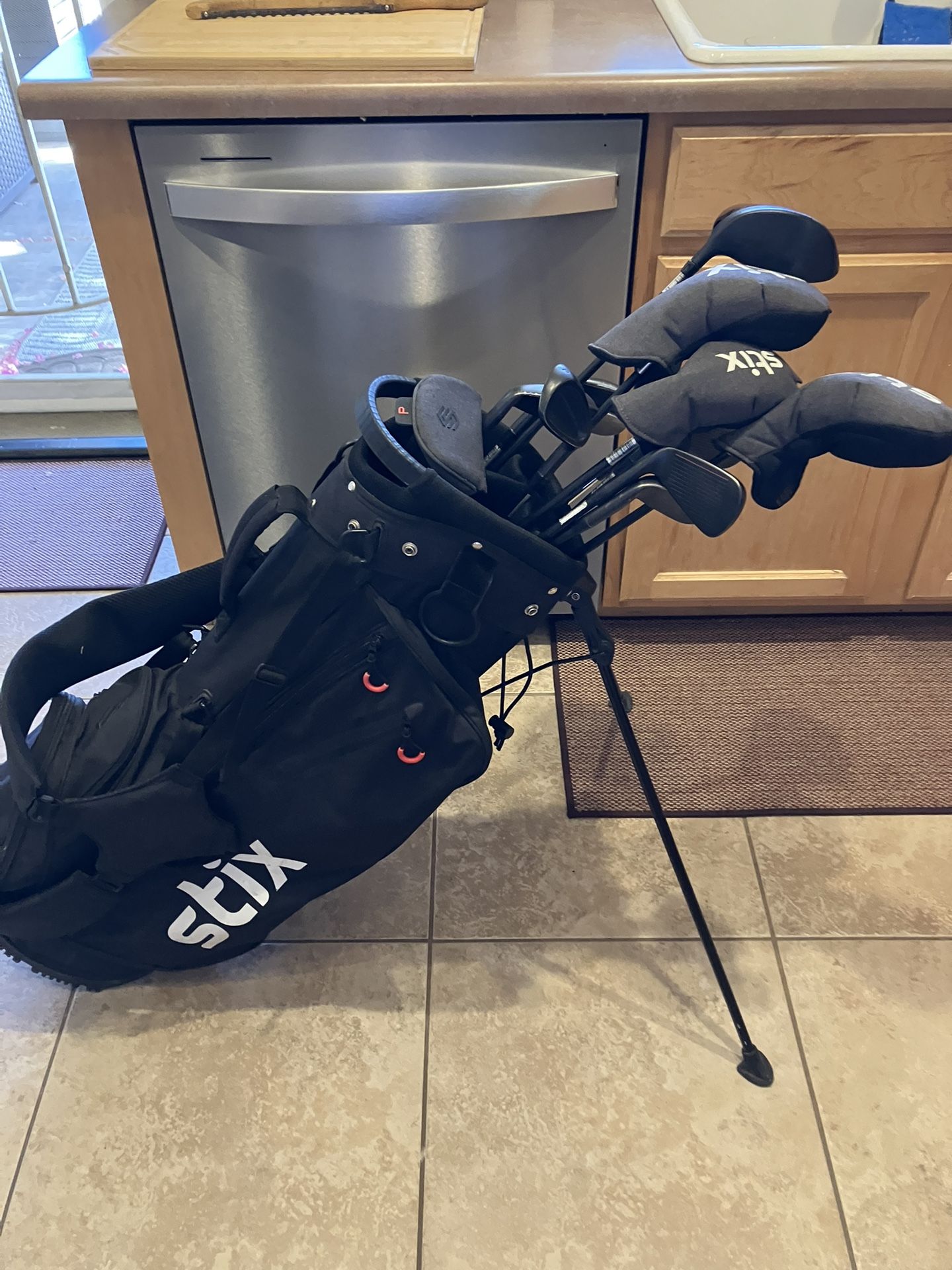 Golf Club Set Of STIX for Sale in Glendale, AZ - OfferUp