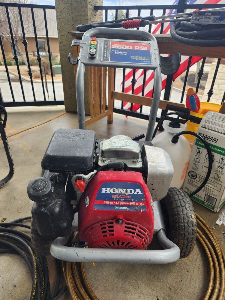 Honda 5.0hp 2600psi Pressure Washer for Sale in New Braunfels, TX - OfferUp