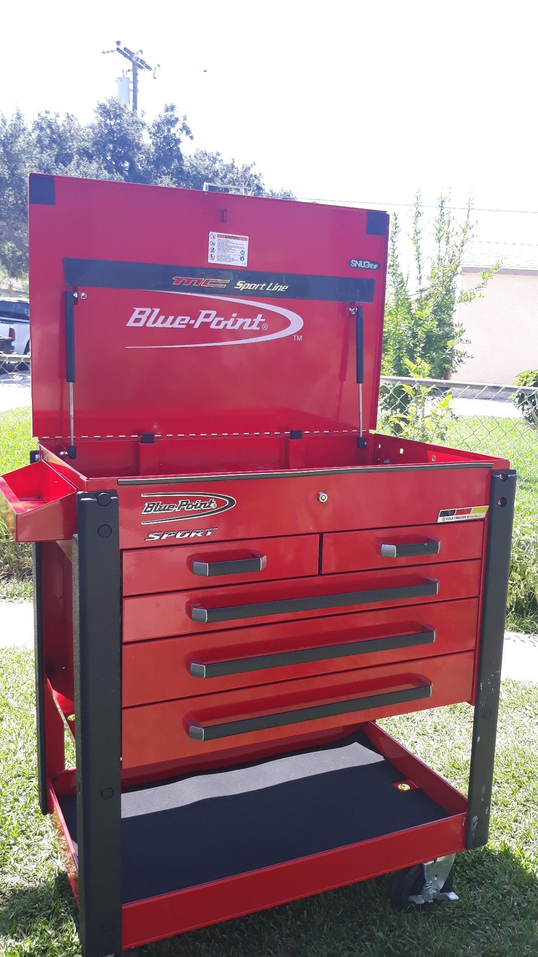 BLUE POINT SNAP ON ON SERVICE CART for Sale in Montebello, CA - OfferUp