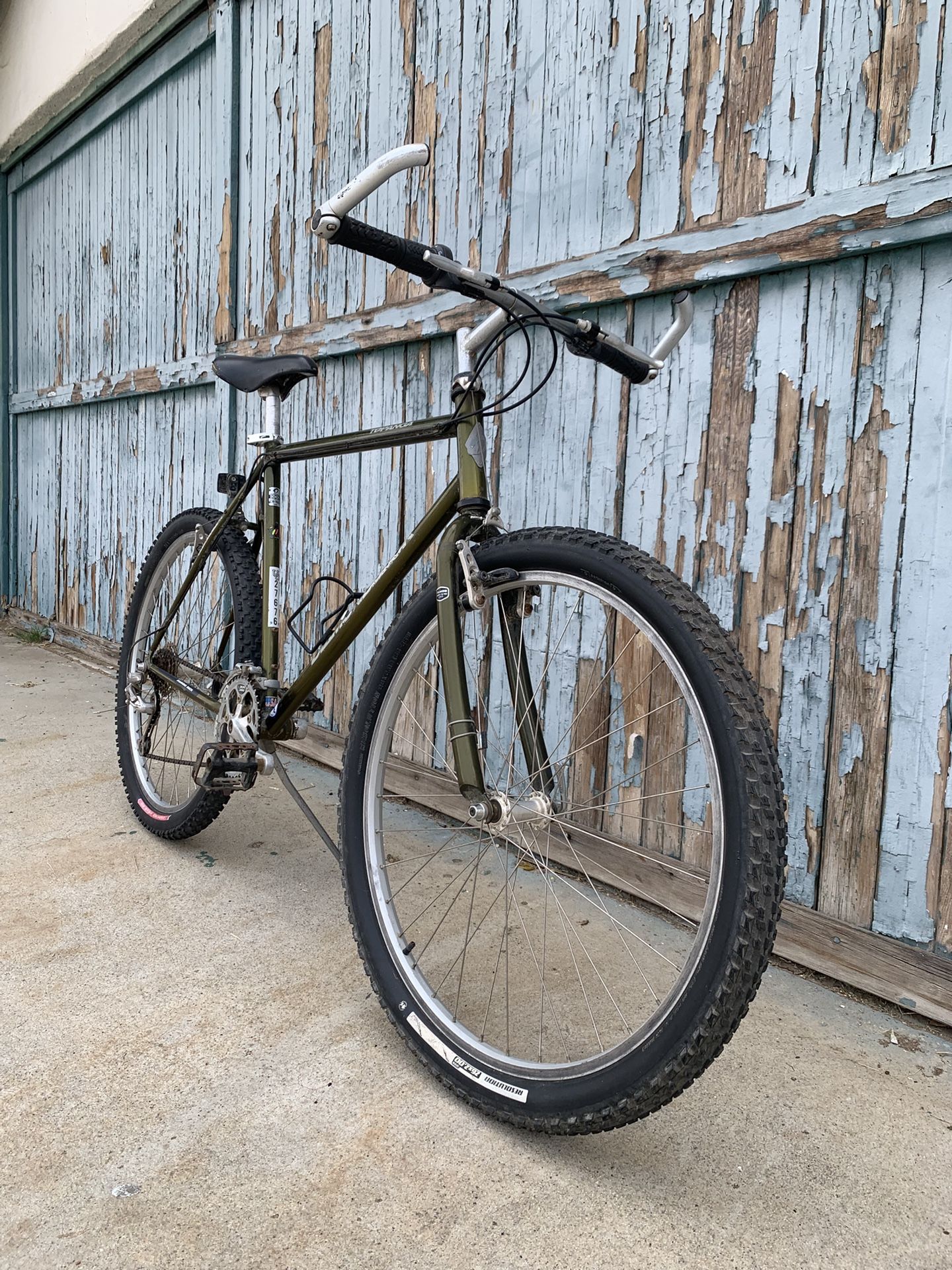 Diamondback Mountain Bike for Sale in Bakersfield, CA - OfferUp