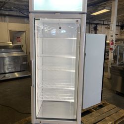 Glass Door Commercial Refrigerator for Sale in Phoenix AZ OfferUp