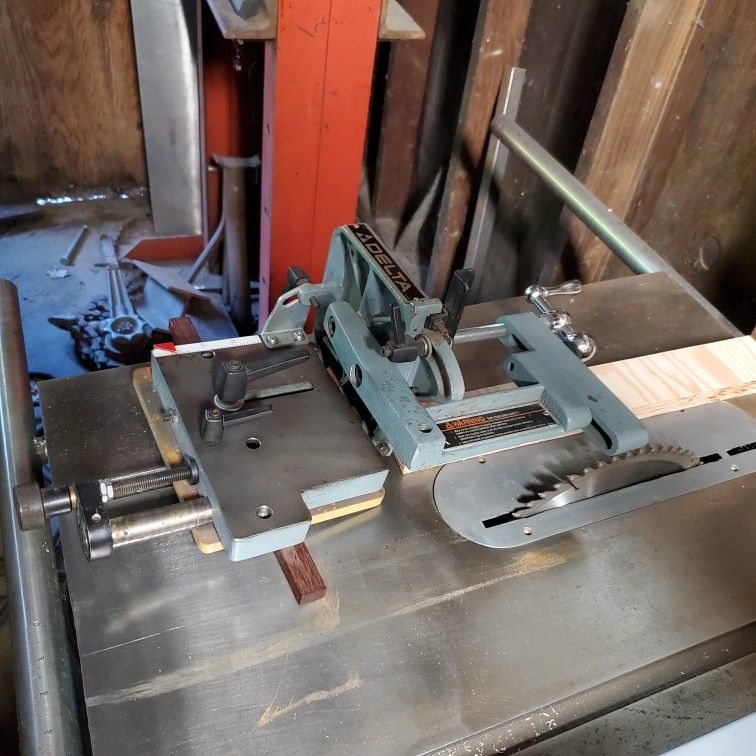 Large Vintage Delta Unisaw With Tenoning Jig for Sale in Buckley, WA ...