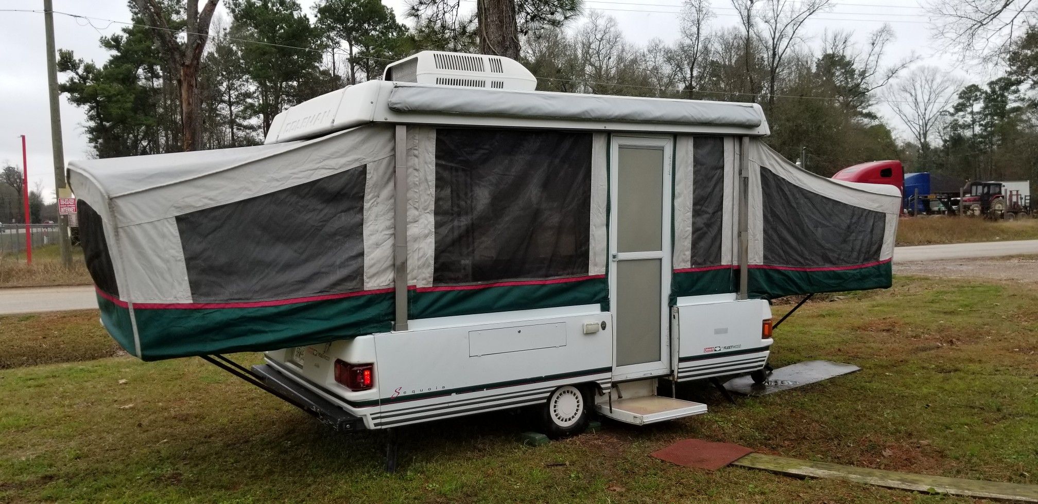 Coleman sequoia pop up camper for Sale in Humble, TX - OfferUp