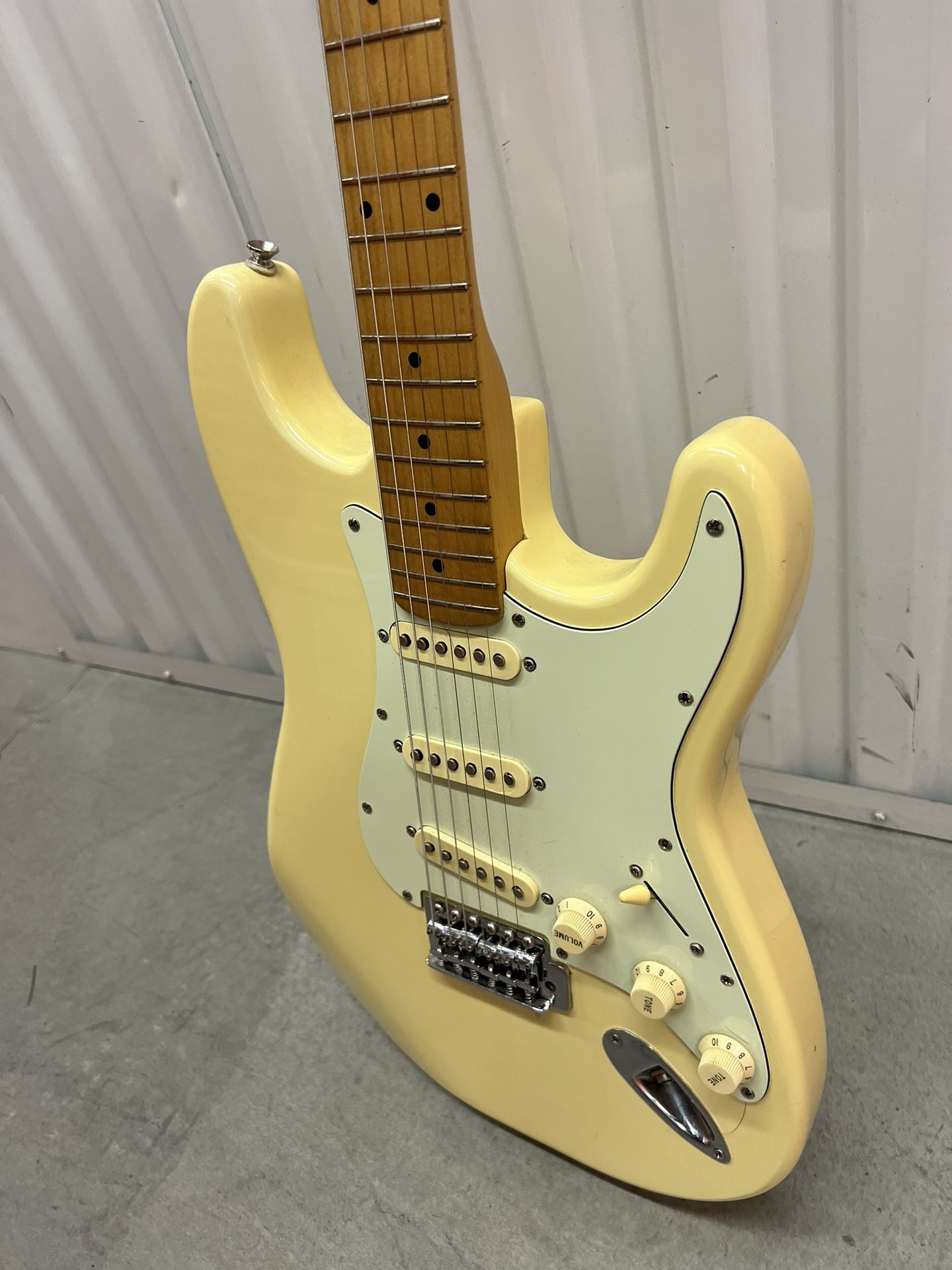 Vintage Cort Strat for Sale in Orange, CA - OfferUp