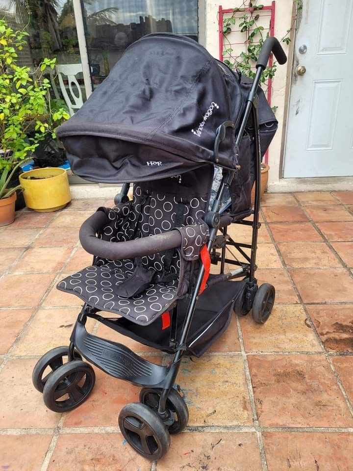 Kinderwagon HOP Double Stroller w/ Rain Cover for Sale in Lake Worth ...