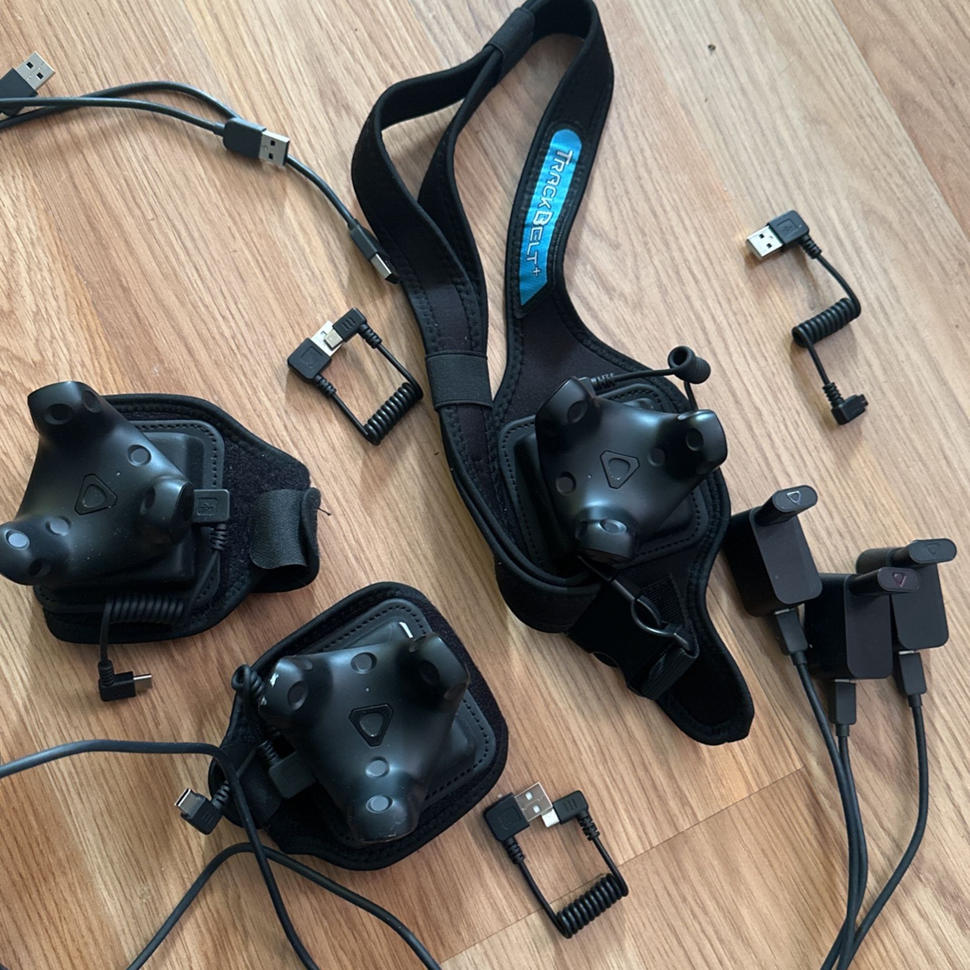 Full Body Tracking Set With Trackbelt + Battery Packs for Sale in East ...