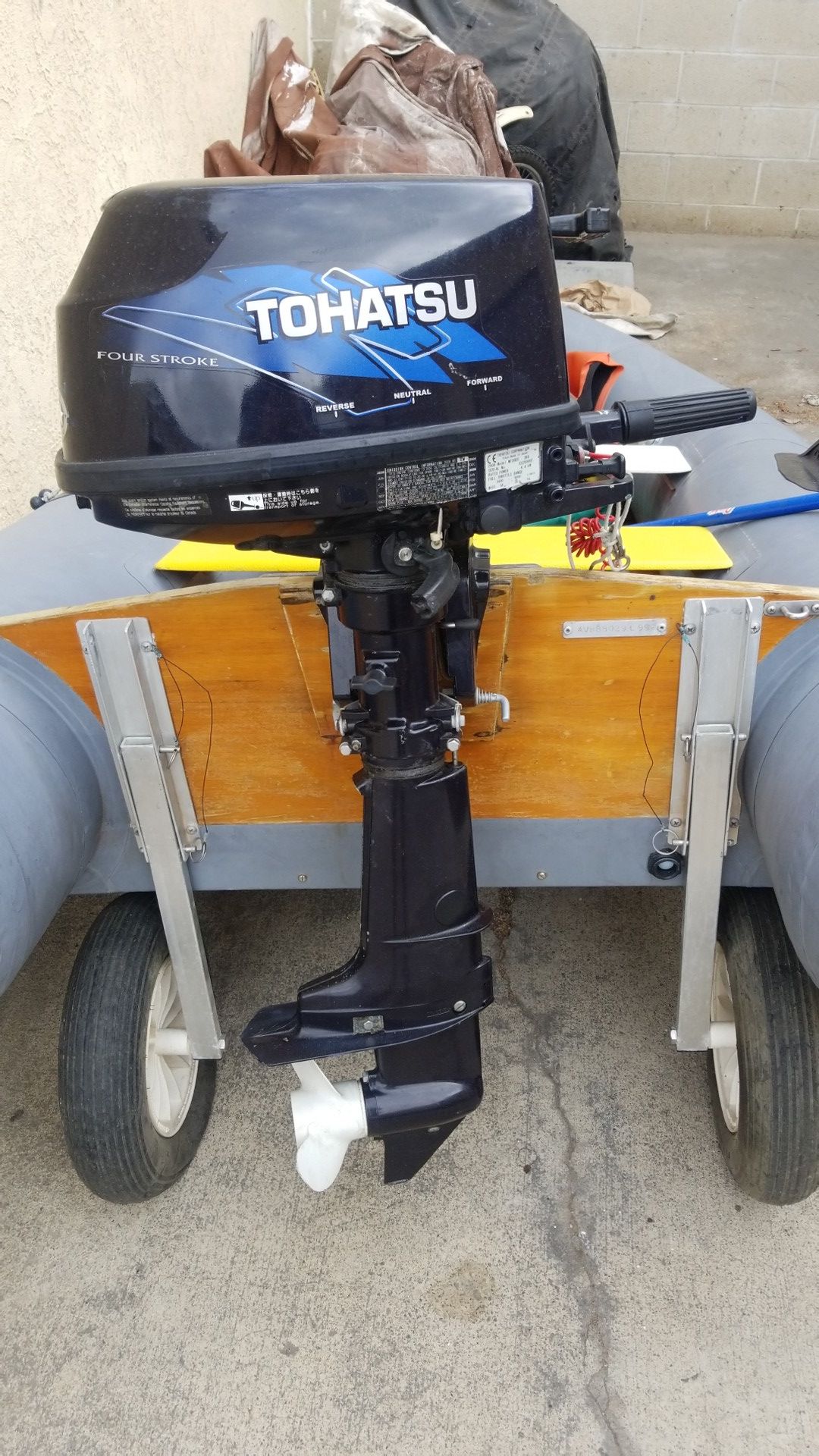 AVON ROVER R3-10 inflatable 10 ft 6HP TOHATSU for Sale in Newport Beach ...