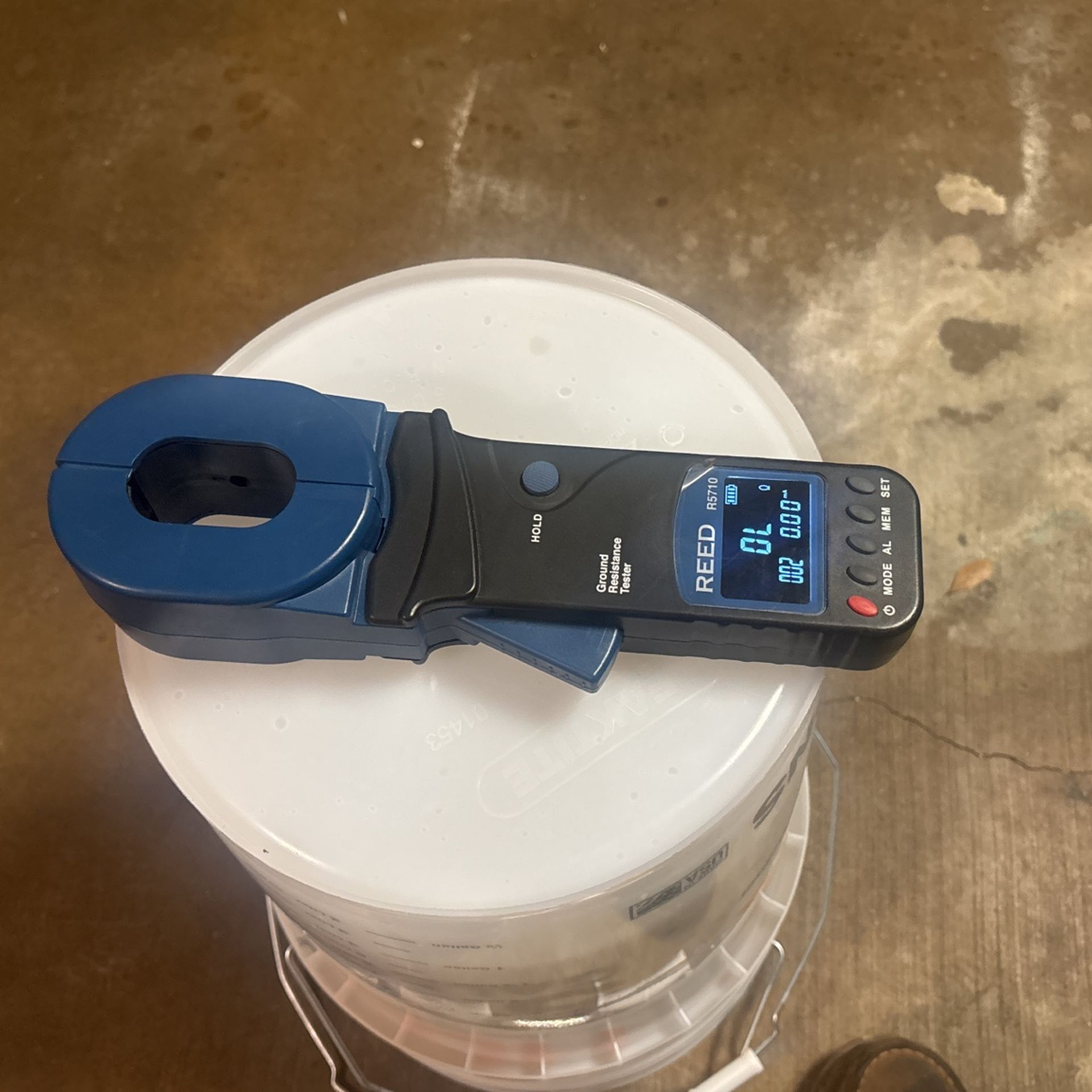 Reed R5710 clamp on ground resistant tester for Sale in Houston, TX ...