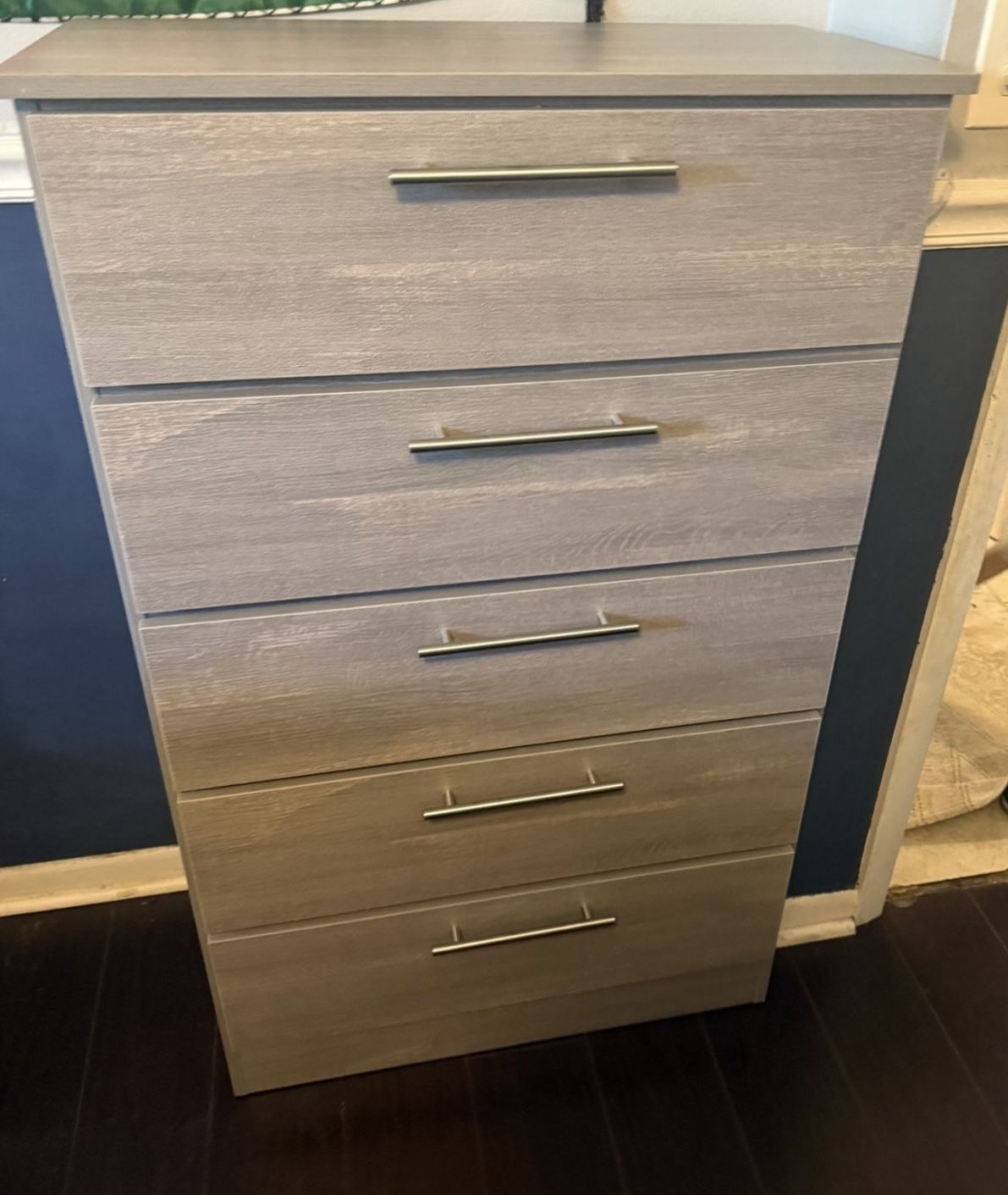 Chester drawer All new furniture and free delivery for Sale in Miami ...