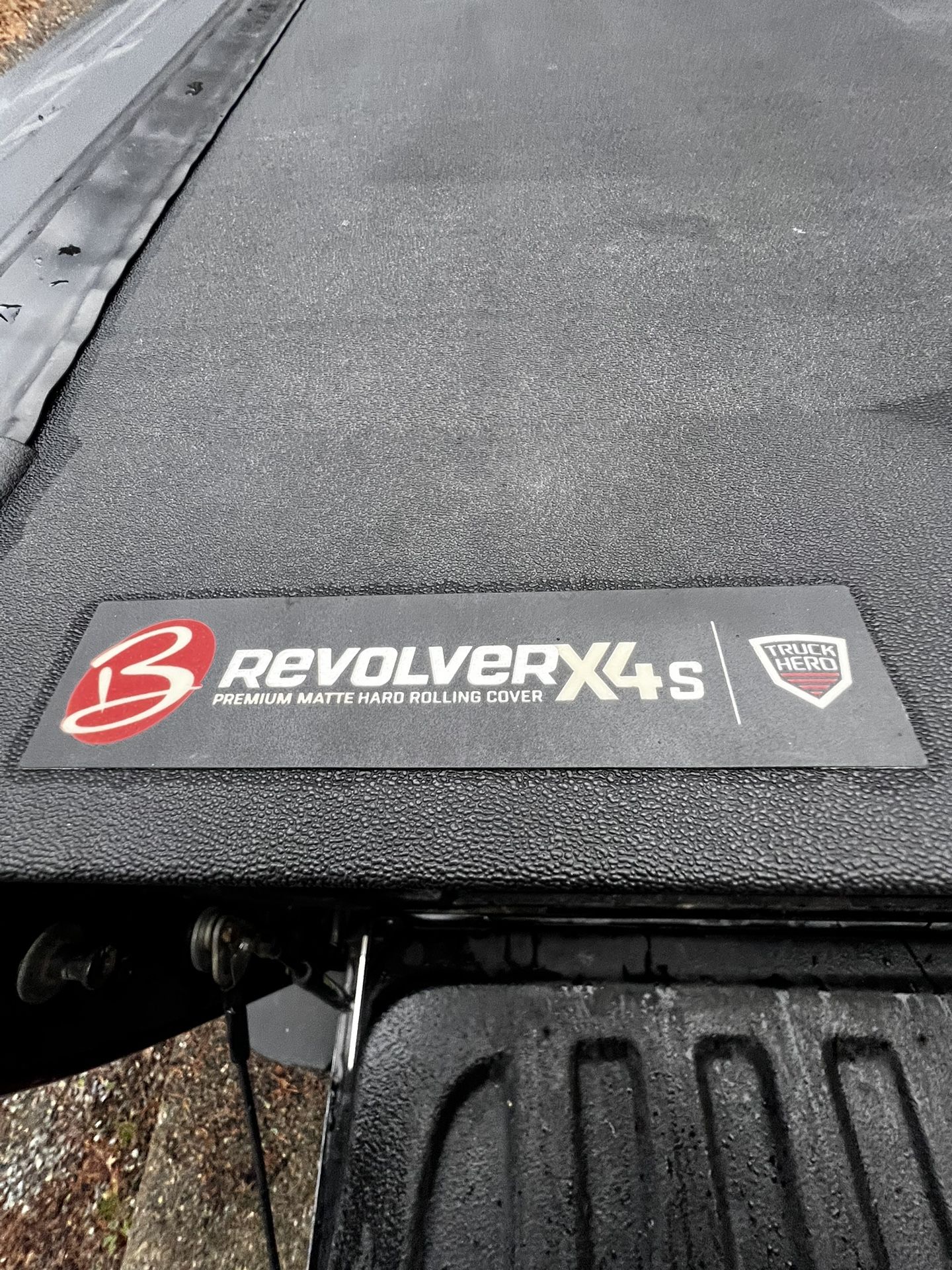 Revolver X4S Tonneau Cover - Need Gone for Sale in Black Diamond, WA ...