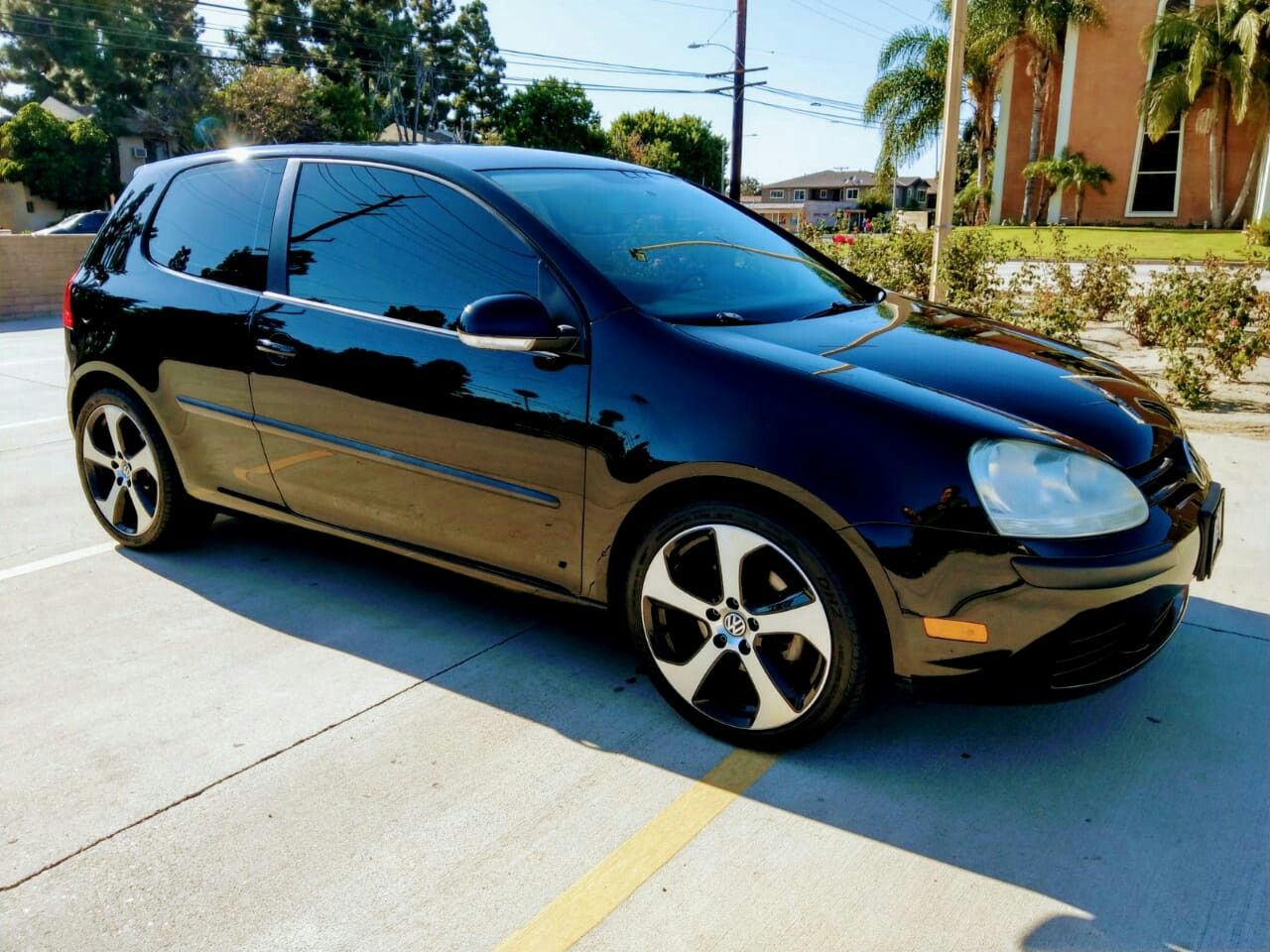 2009 Volkswagen Rabbit for Sale in Anaheim, CA - OfferUp