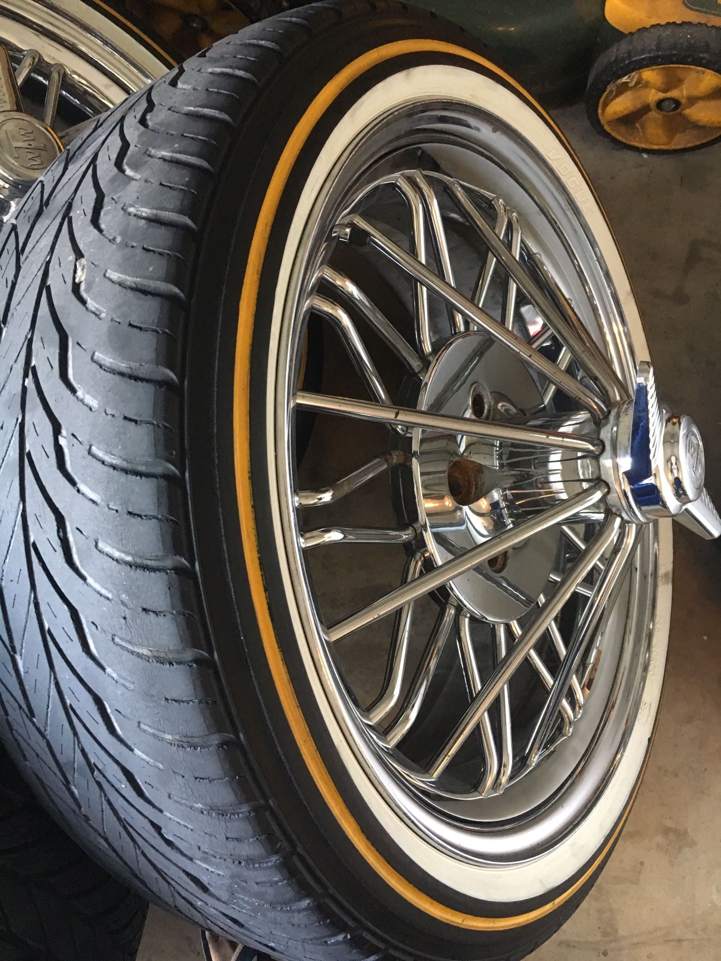 20 inch Swangas for Sale in Fort Worth, TX - OfferUp