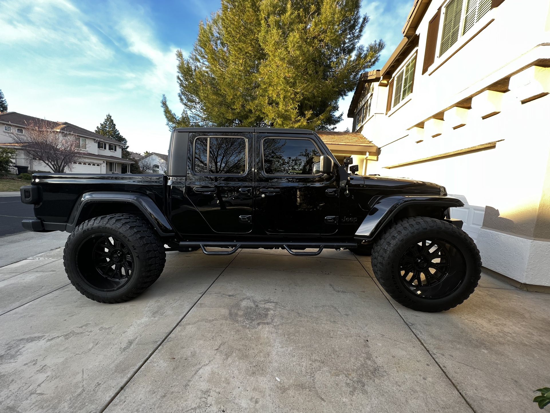 TIS Off Road Wheels Off Jeep wrangler Gladiator for Sale in Roseville ...