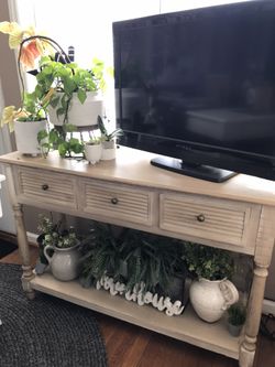 Console Table From Hobby Lobby for Sale in Garner NC OfferUp