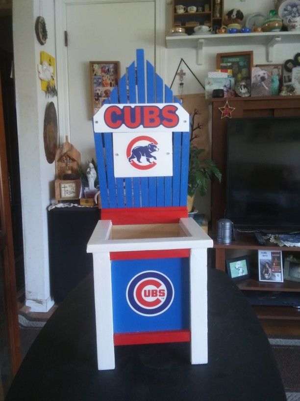 Chicago Cubs Outdoor Patio,deck,Porch Planter. for Sale in Chicago ...