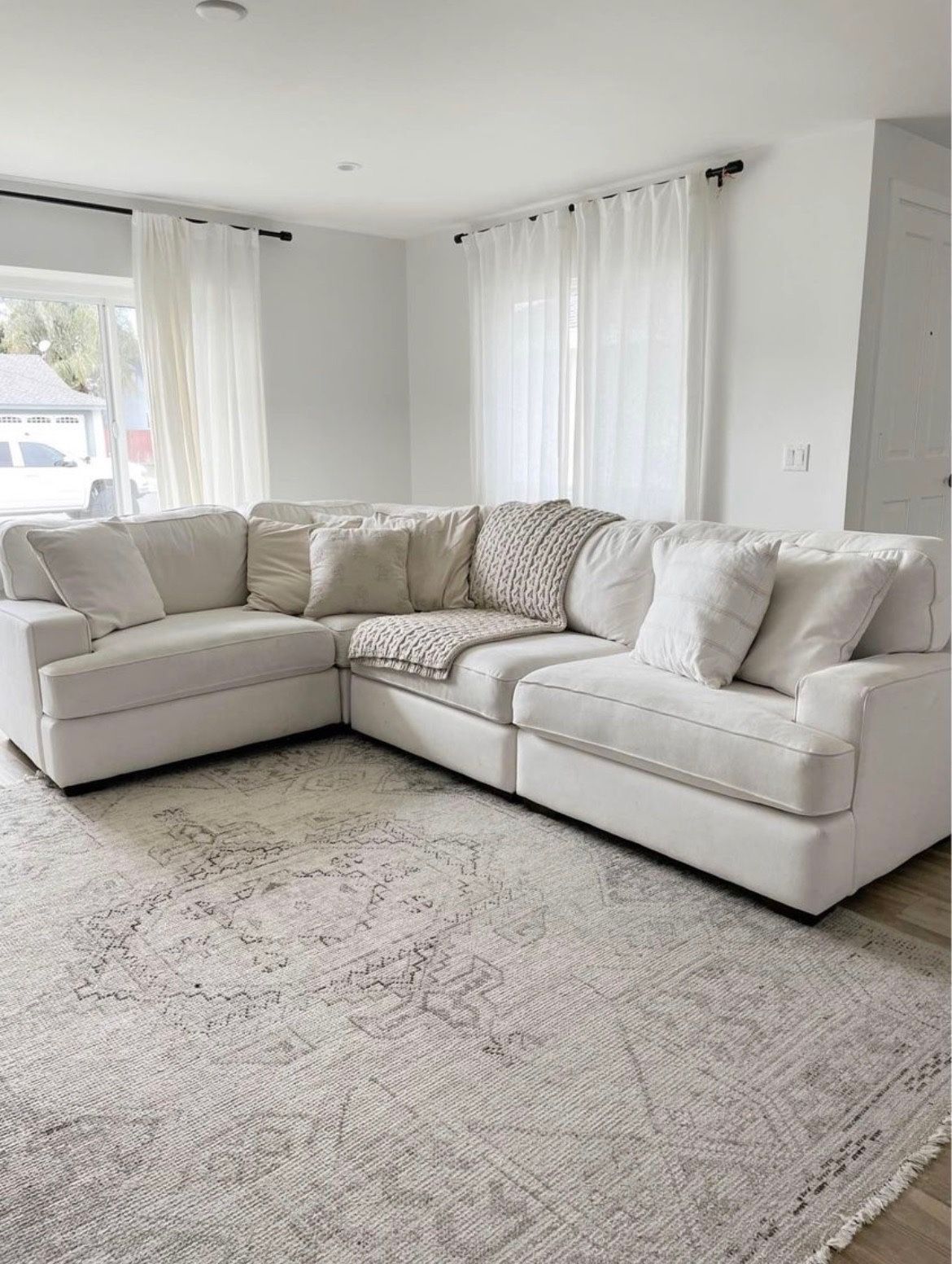 Offerup sectional sofa store