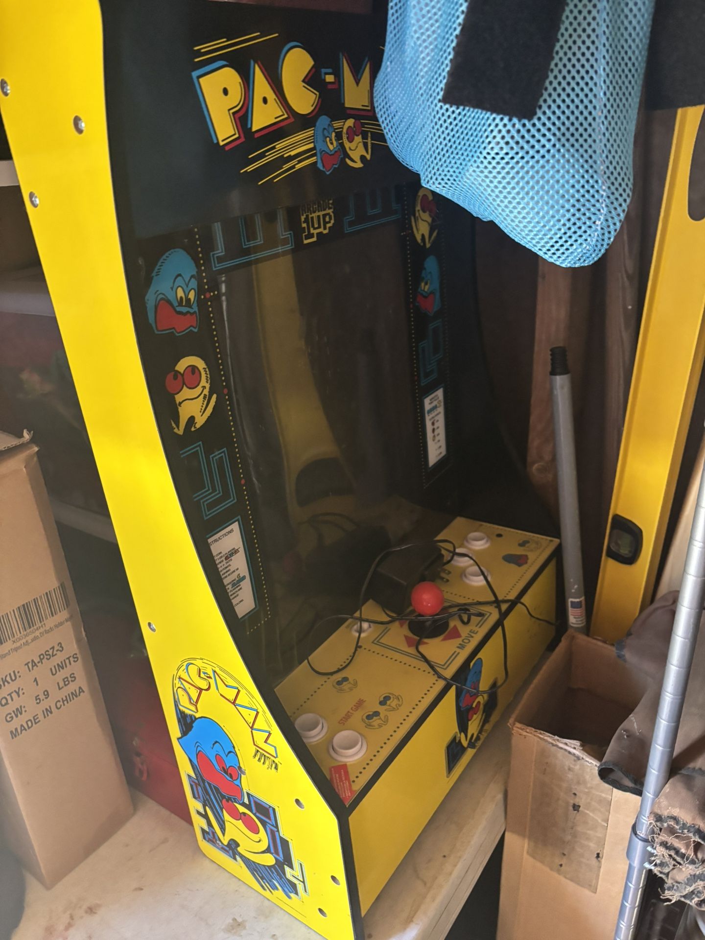 Pac-Man Machine Working for Sale in Rancho Cucamonga, CA - OfferUp