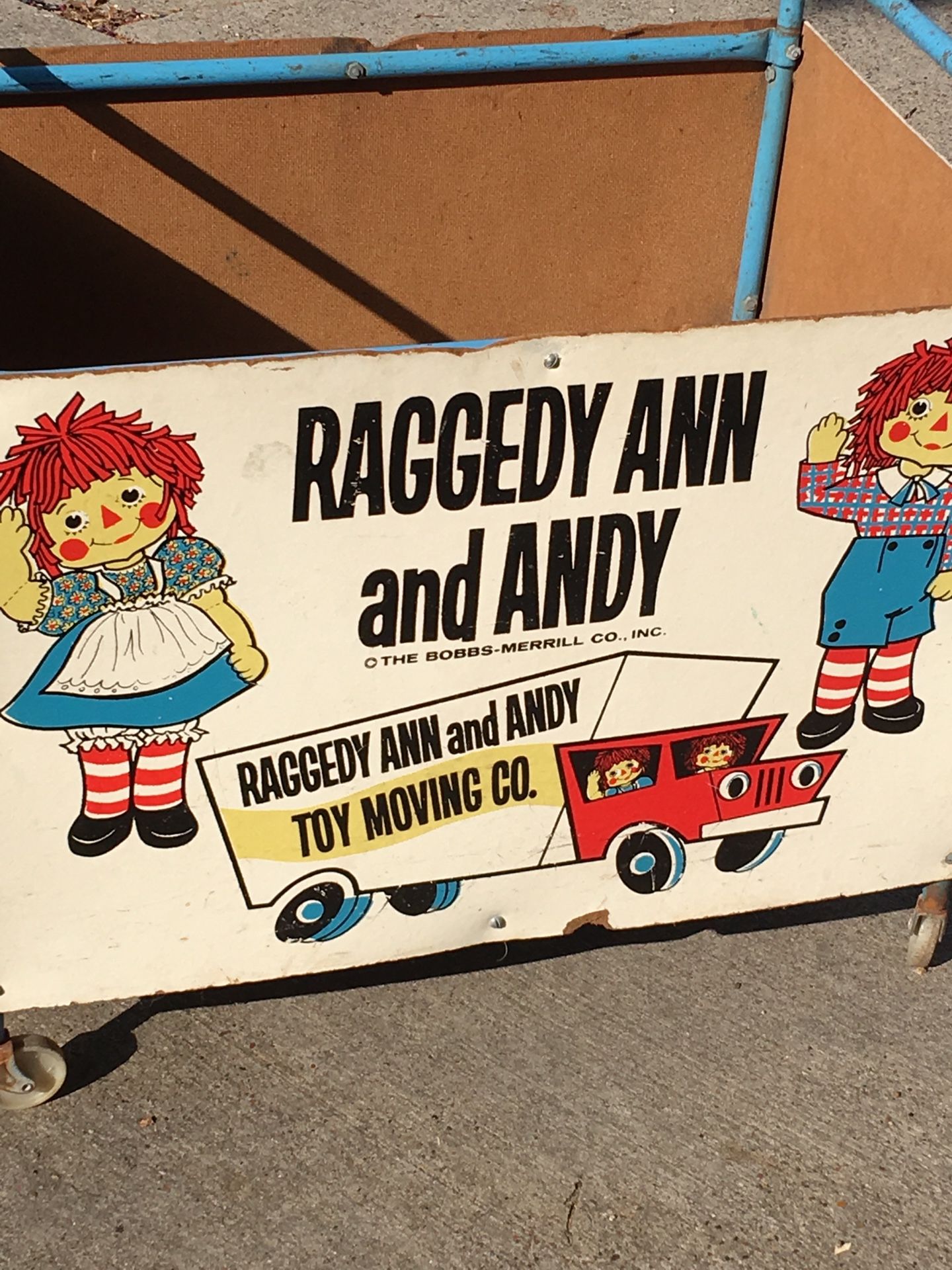 Vintage Raggedy and and Andy moving company toybox for Sale in ...