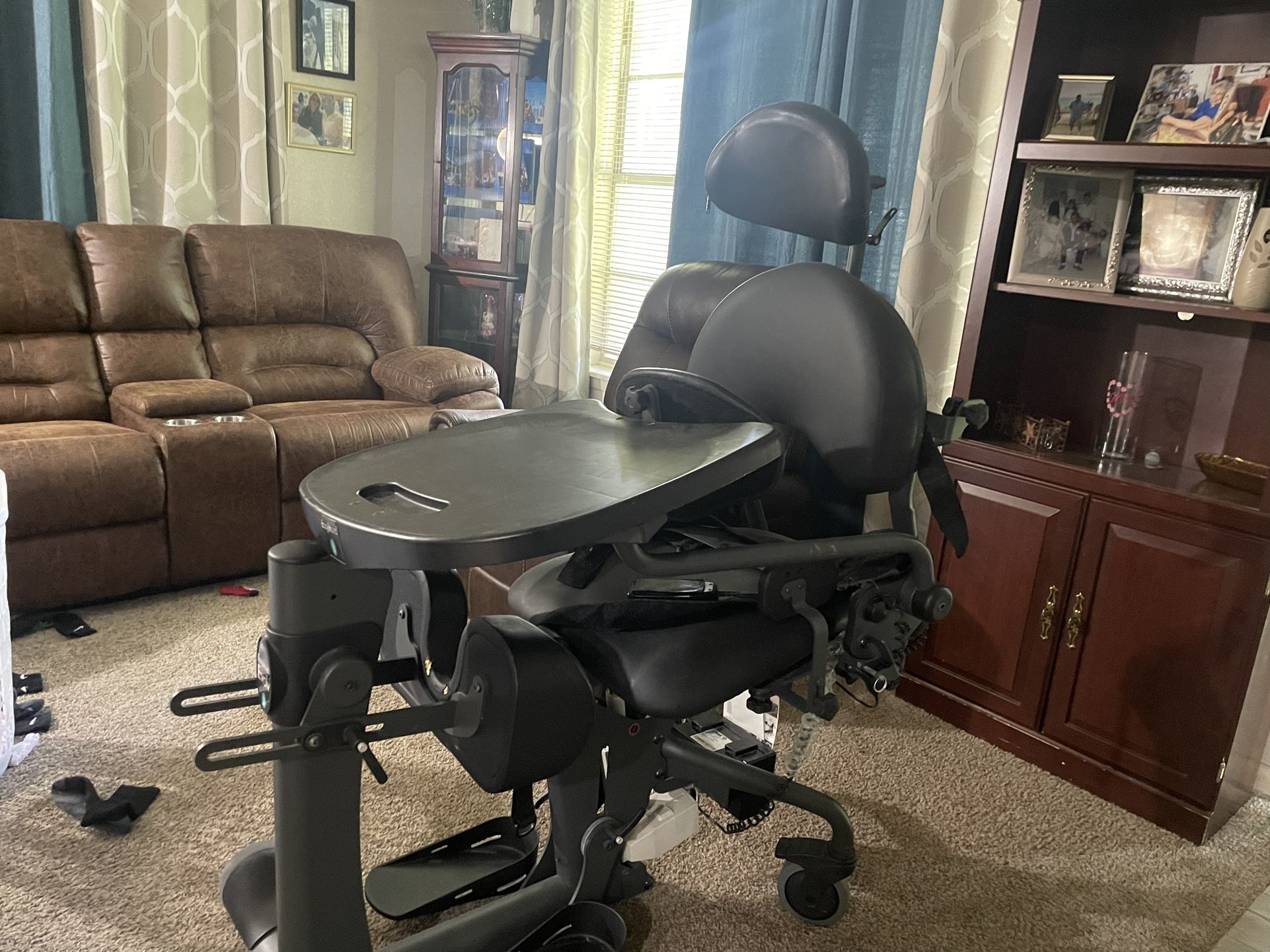 Handicap Desk Chair