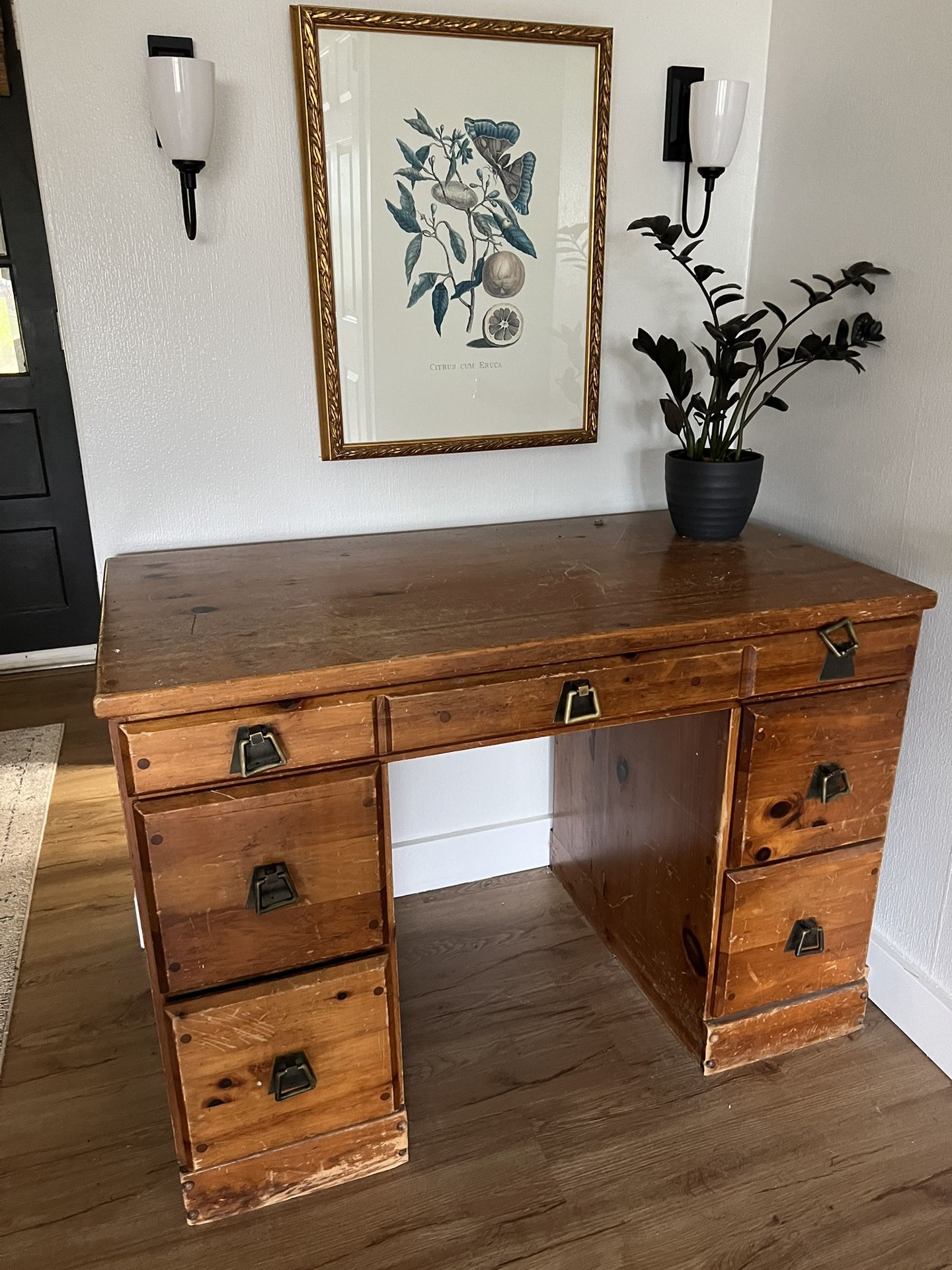 Vintage solid wood desk for Sale in Delran, NJ - OfferUp